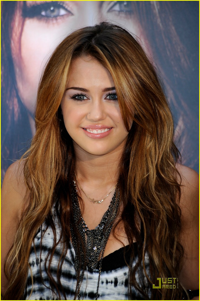 Miley Cyrus is Madrid Marvelous | Photo 371719 - Photo Gallery | Just ...