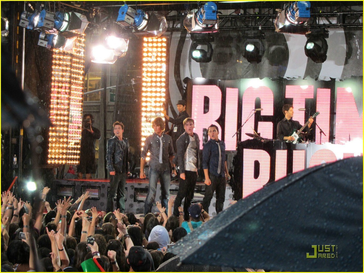 Big Time Rush: New York City Is Ours! | Photo 373211 - Photo Gallery ...