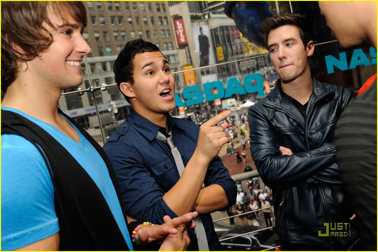 Big Time Rush: New York City Is Ours! | Photo 373224 - Photo Gallery ...