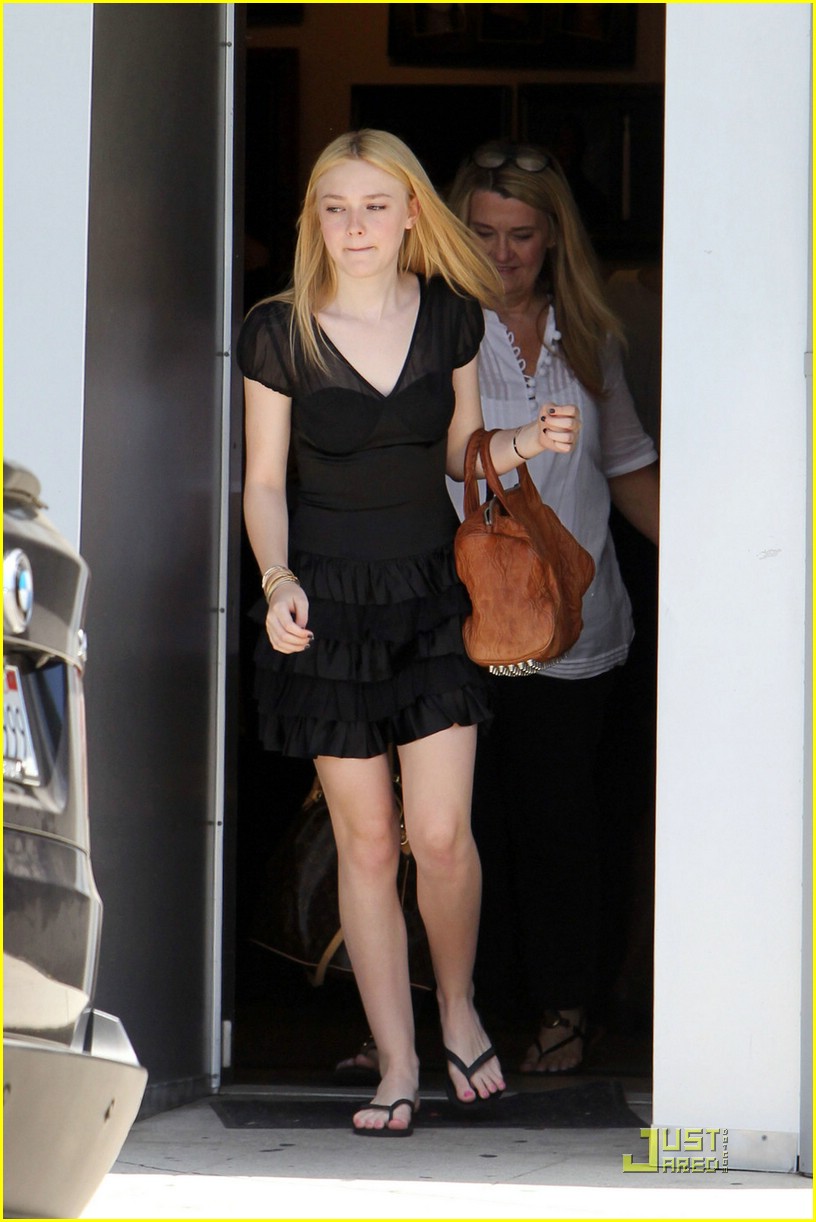 Dakota Fanning: Tennis Dreams Went Down the Drain | Photo 374933 ...