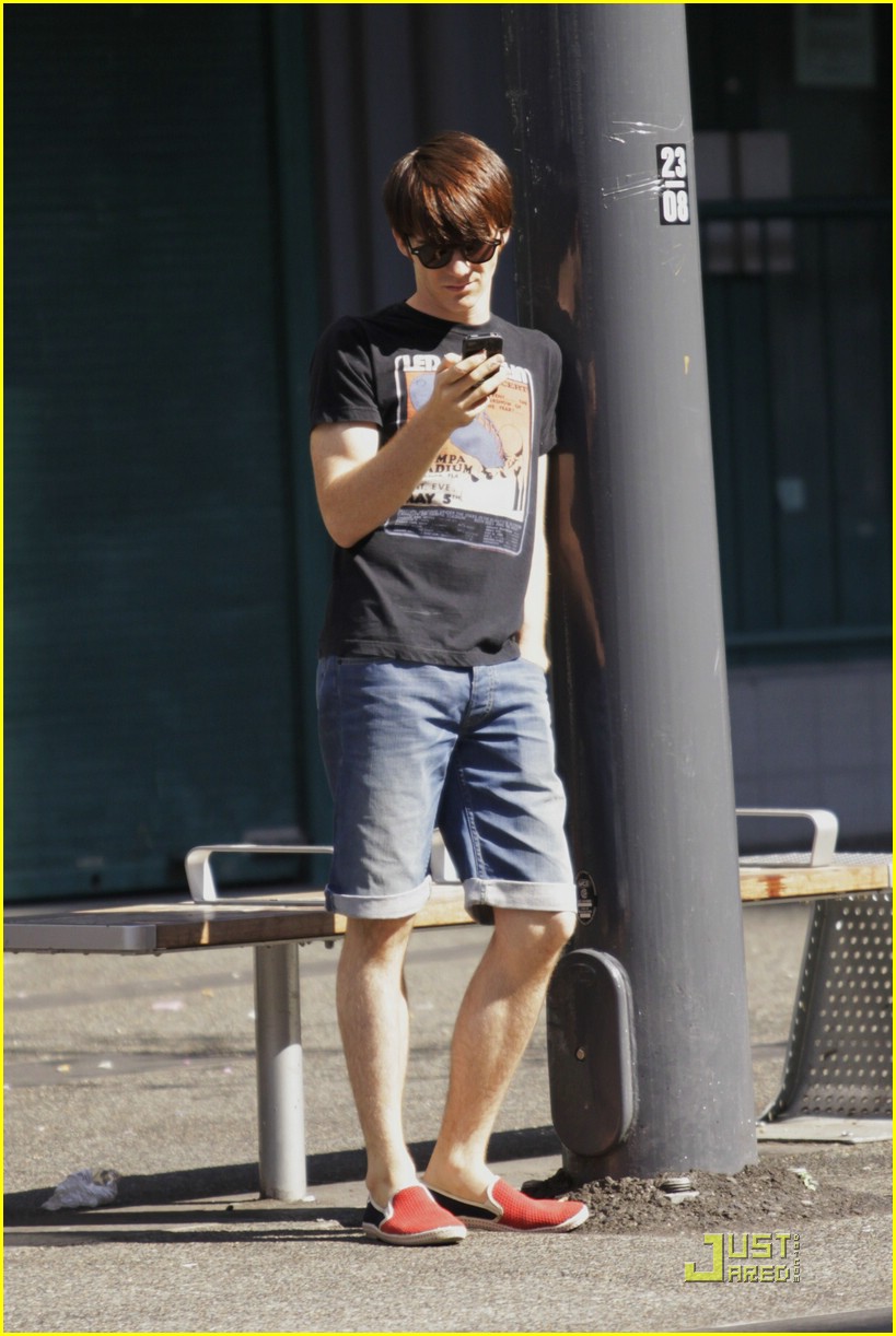 Full Sized Photo of daniella monet drake bell oddparents 01 | Daniella ...