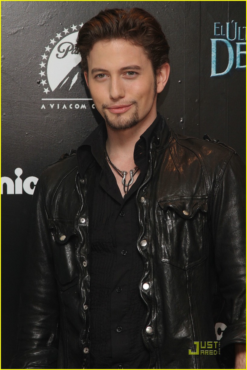 Jackson Rathbone: 100 Monkeys To Tour Mexico? | Photo 378174 - Photo ...
