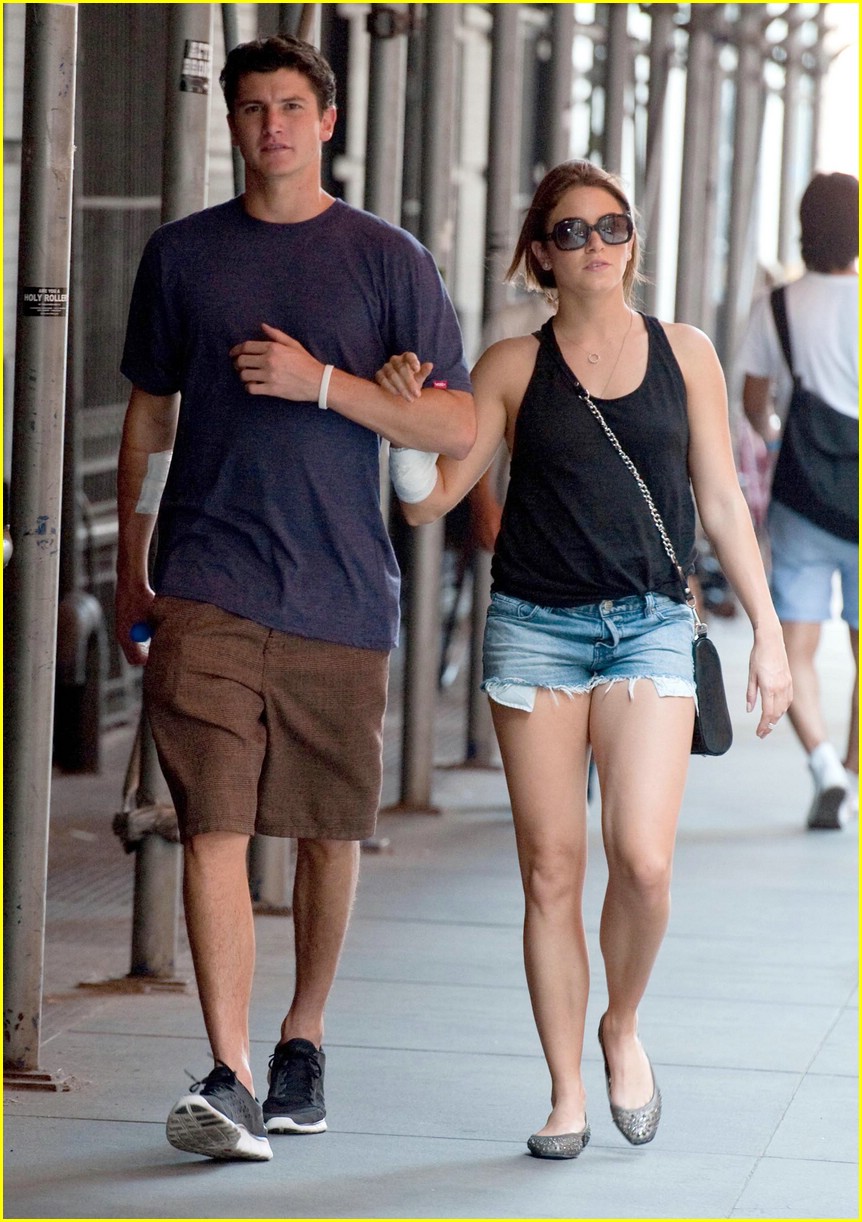 Nikki Reed: NYC with Brother Nathan! | Photo 376946 - Photo Gallery ...
