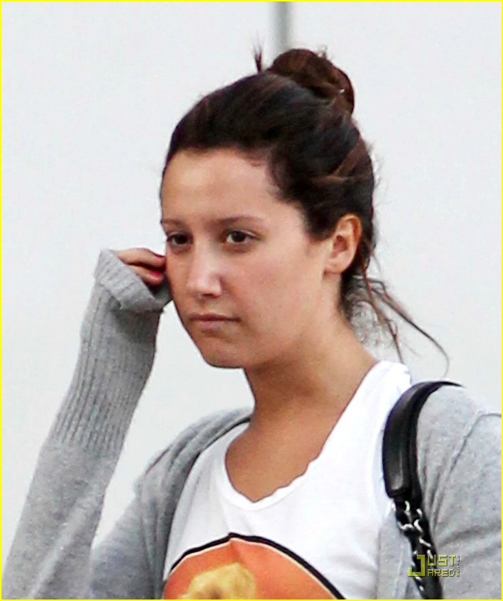 Ashley, Aly & Robbie: Vancouver Reunion Dinner! | Photo 377919 - Photo ...