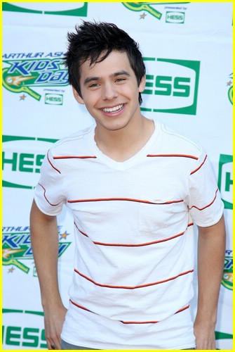 David Archuleta Takes Up Tennis with Allstar Weekend | Photo 383290 ...