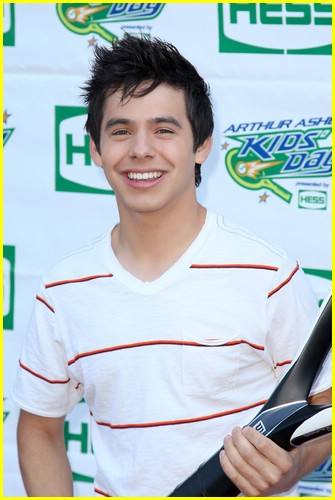 David Archuleta Takes Up Tennis with Allstar Weekend | Photo 383291 ...