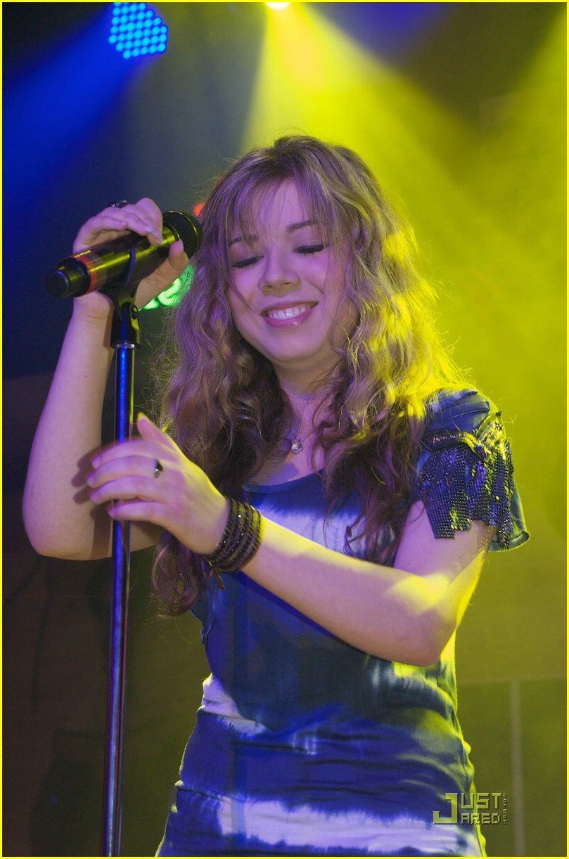 Jennette McCurdy: EP Out Today! | Photo 382264 - Photo Gallery | Just ...