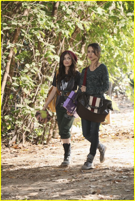 Lucy Hale & Shay Mitchell: Check Out the Blowouts! | Photo 380653 ...