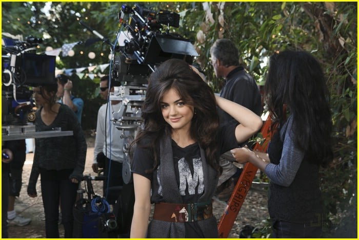 Lucy Hale & Shay Mitchell: Check Out the Blowouts! | Photo 380654 ...