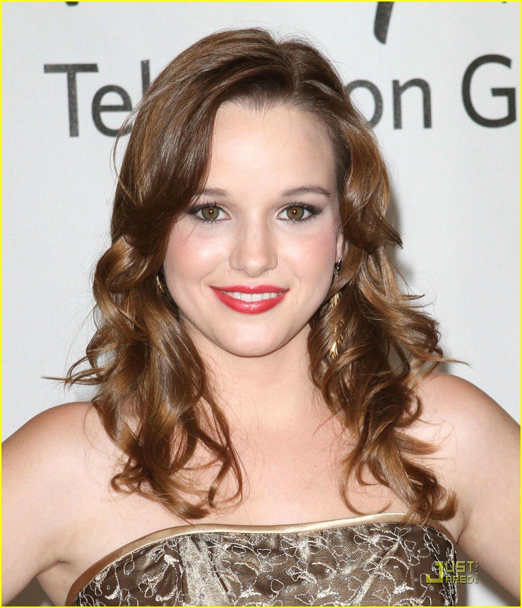 Kay Panabaker: No Ordinary Sunday | Photo 380366 - Photo Gallery | Just ...