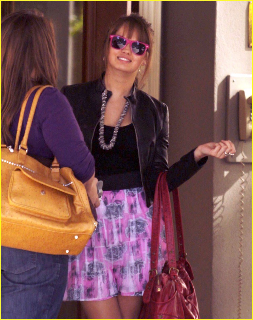 Debby Ryan & Dylan Sprouse: Suite Life in Vancouver! | Photo 386747 ...