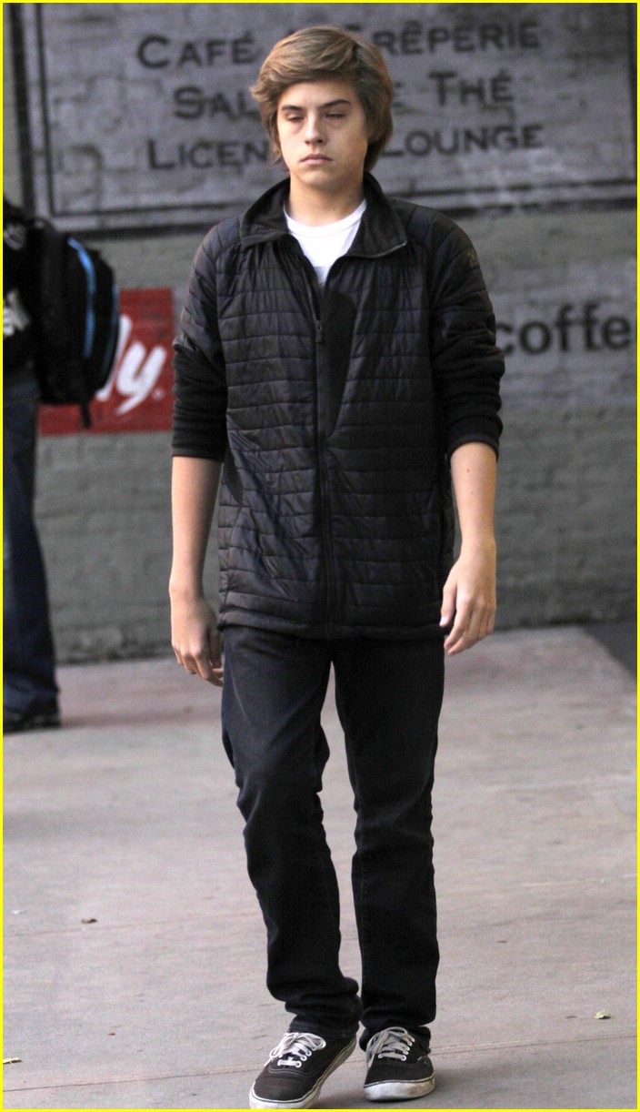 Debby Ryan & Dylan Sprouse: Suite Life in Vancouver! | Photo 386748 ...