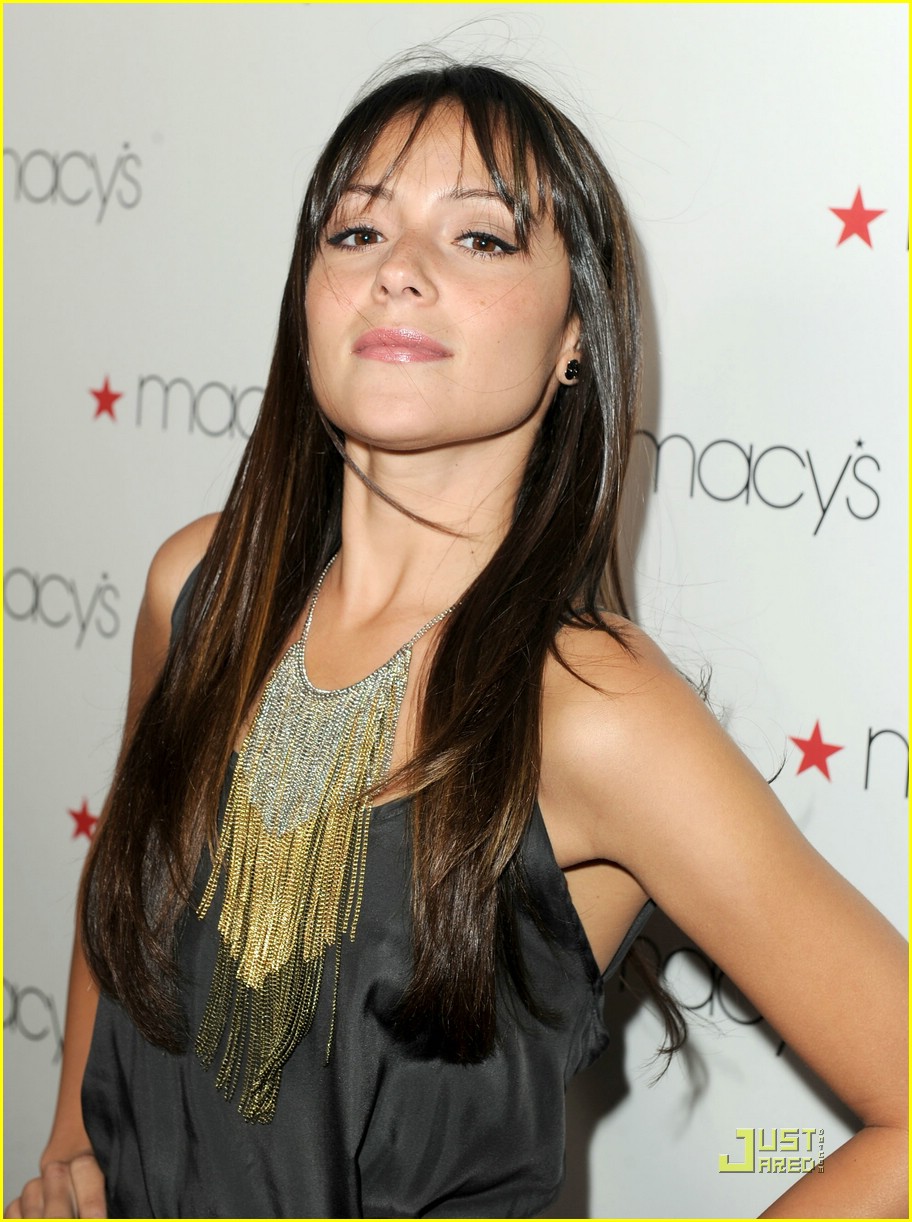Italia Ricci is Catwalk Cool | Photo 386188 - Photo Gallery | Just ...
