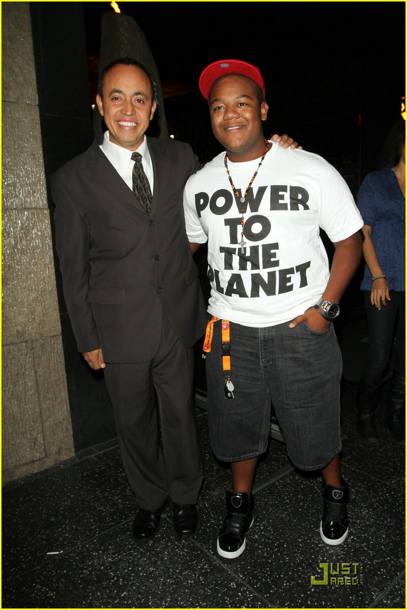 Kyle Massey To Cha-Cha-Cha with Lacey Schwimmer | Photo 383744 - Photo ...