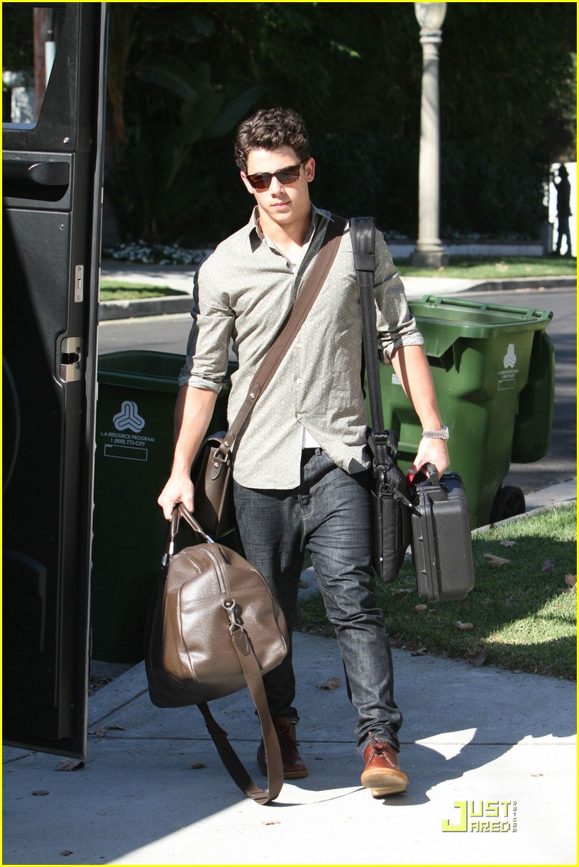 Nick & Joe Jonas: Los Angeles Lads | Photo 386043 - Photo Gallery ...