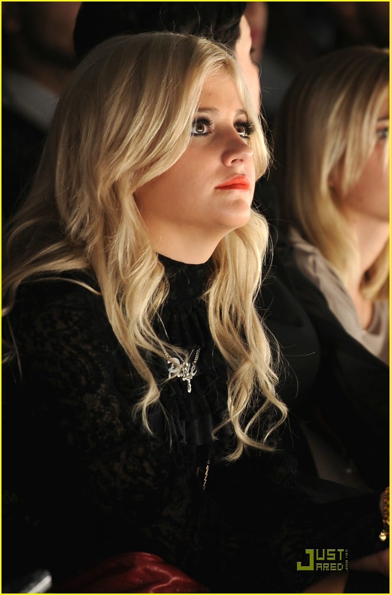 Pixie Lott: 'Broken Arrow' EP Out Now! | Photo 386392 - Photo Gallery ...