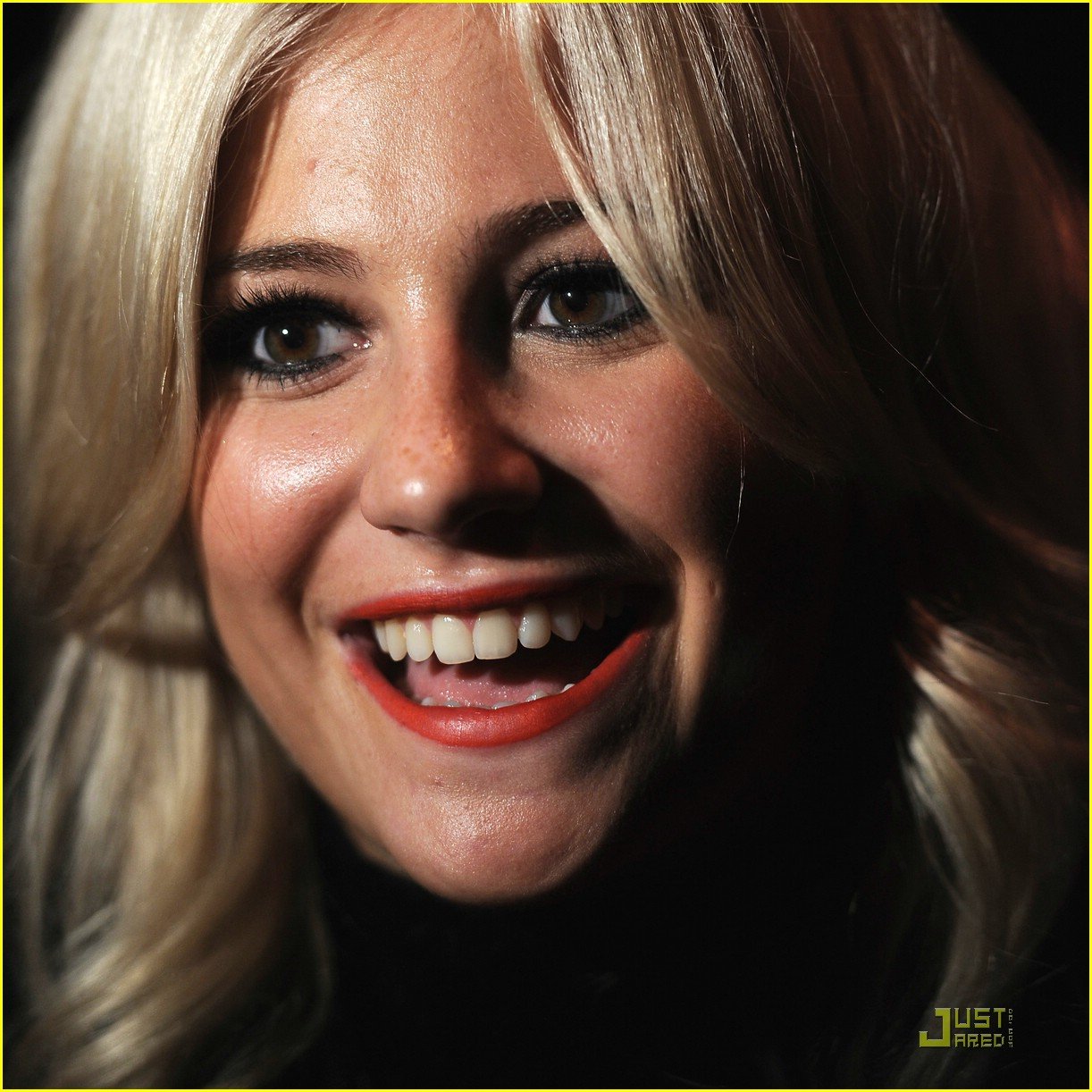 Pixie Lott: 'Broken Arrow' EP Out Now! | Photo 386394 - Photo Gallery ...
