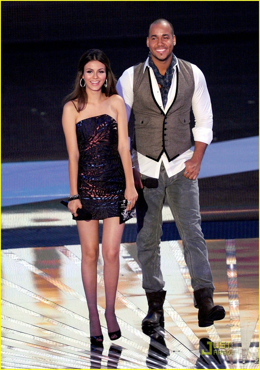 Victoria Justice: MTV VMAs 2010! | Photo 385322 - Photo Gallery | Just ...