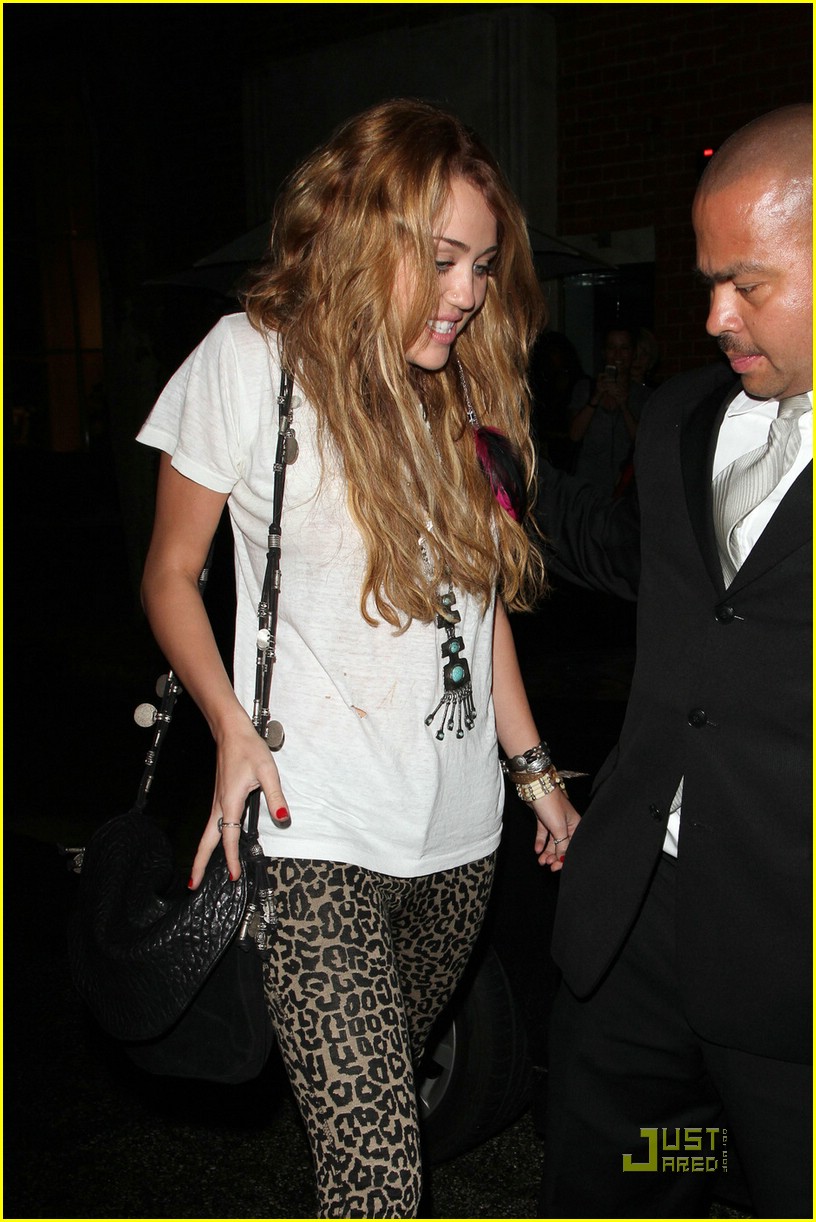 Miley Cyrus: Milkshakes on Monday | Photo 388565 - Photo Gallery | Just ...