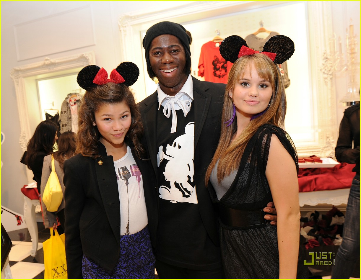 Debby, Bella & Zendaya: Minnie Muse Mates | Photo 394350 - Photo ...