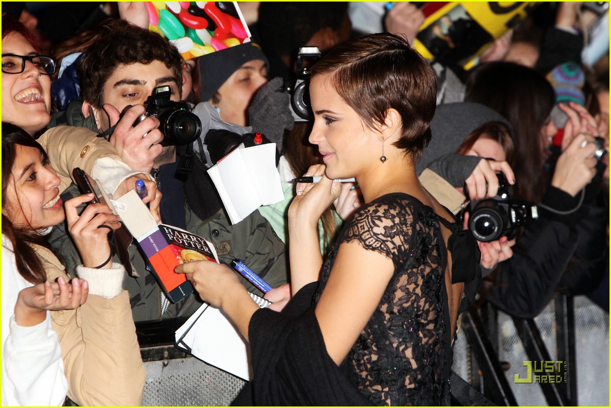 Emma Watson: HP Premiere Pretty | Photo 393516 - Photo Gallery | Just ...