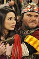 Miranda Cosgrove Starts a Fan War with Jack Black | iCarly, Jennette ...