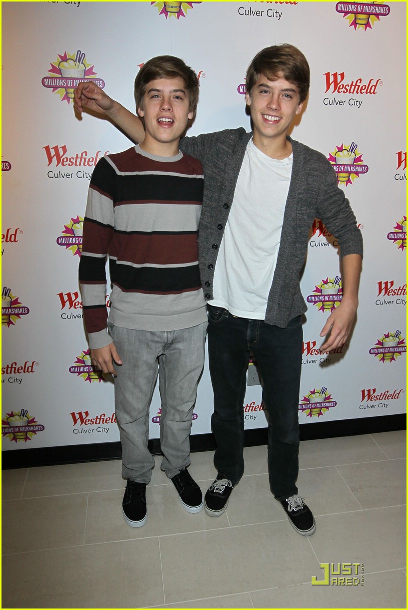Dylan & Cole Sprouse Make Some Milkshakes | Photo 393859 - Photo ...