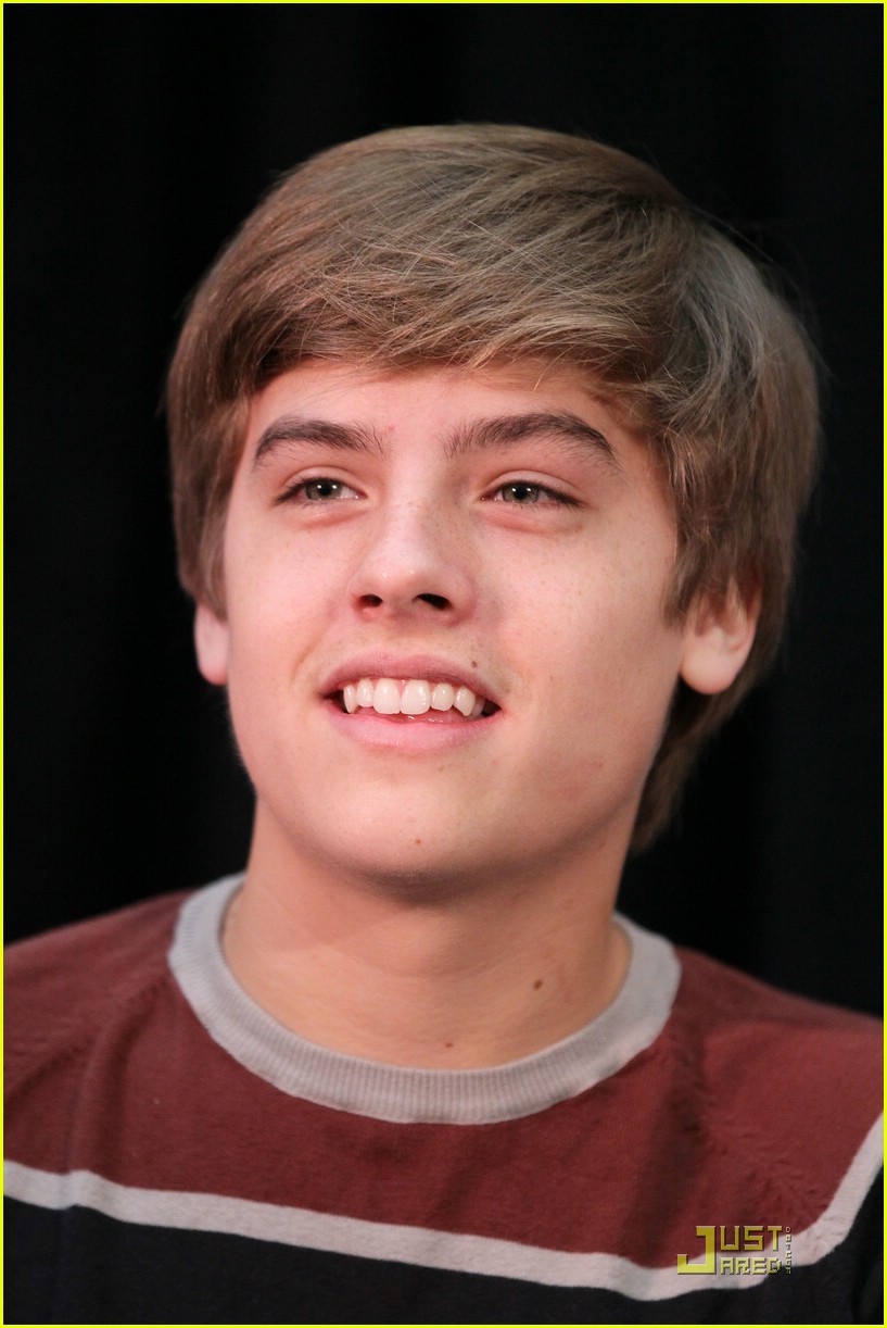 Full Sized Photo of dylan cole sprouse milkshake 25 | Dylan & Cole ...