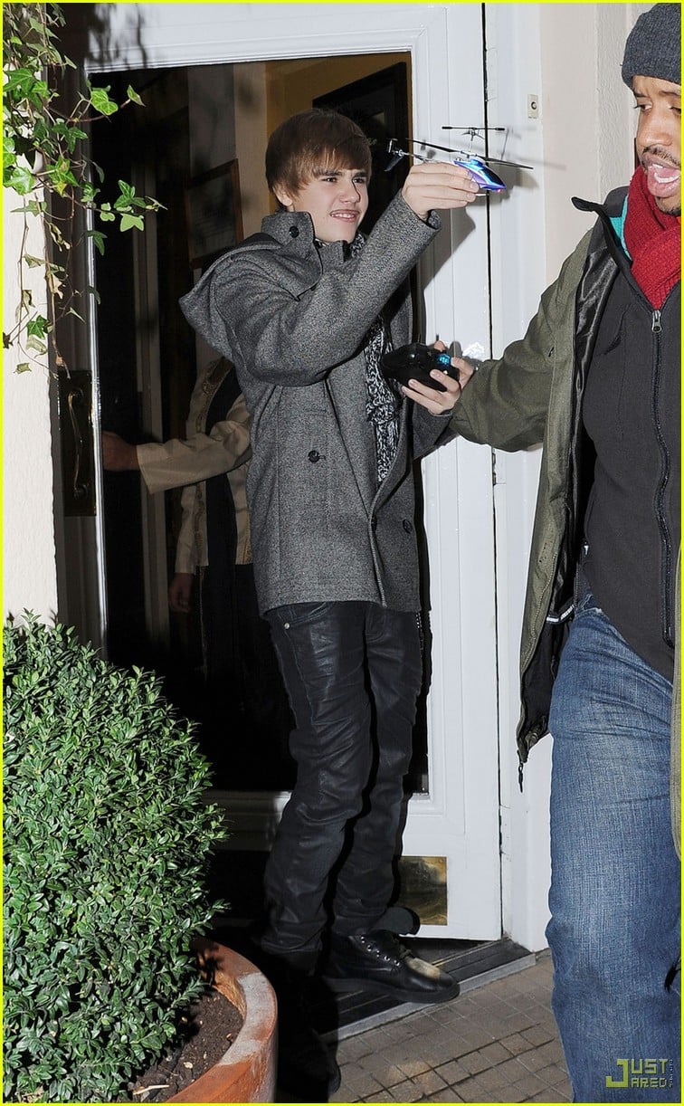 Justin Bieber is the Mustache Man! | Photo 396205 - Photo Gallery ...