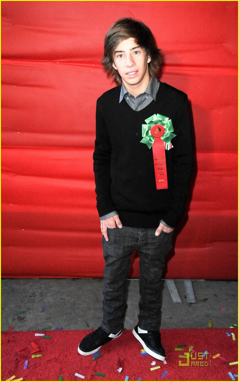 Jason Dolley: Hollywood Christmas Parade 2010 Airs Tonight! | Photo ...