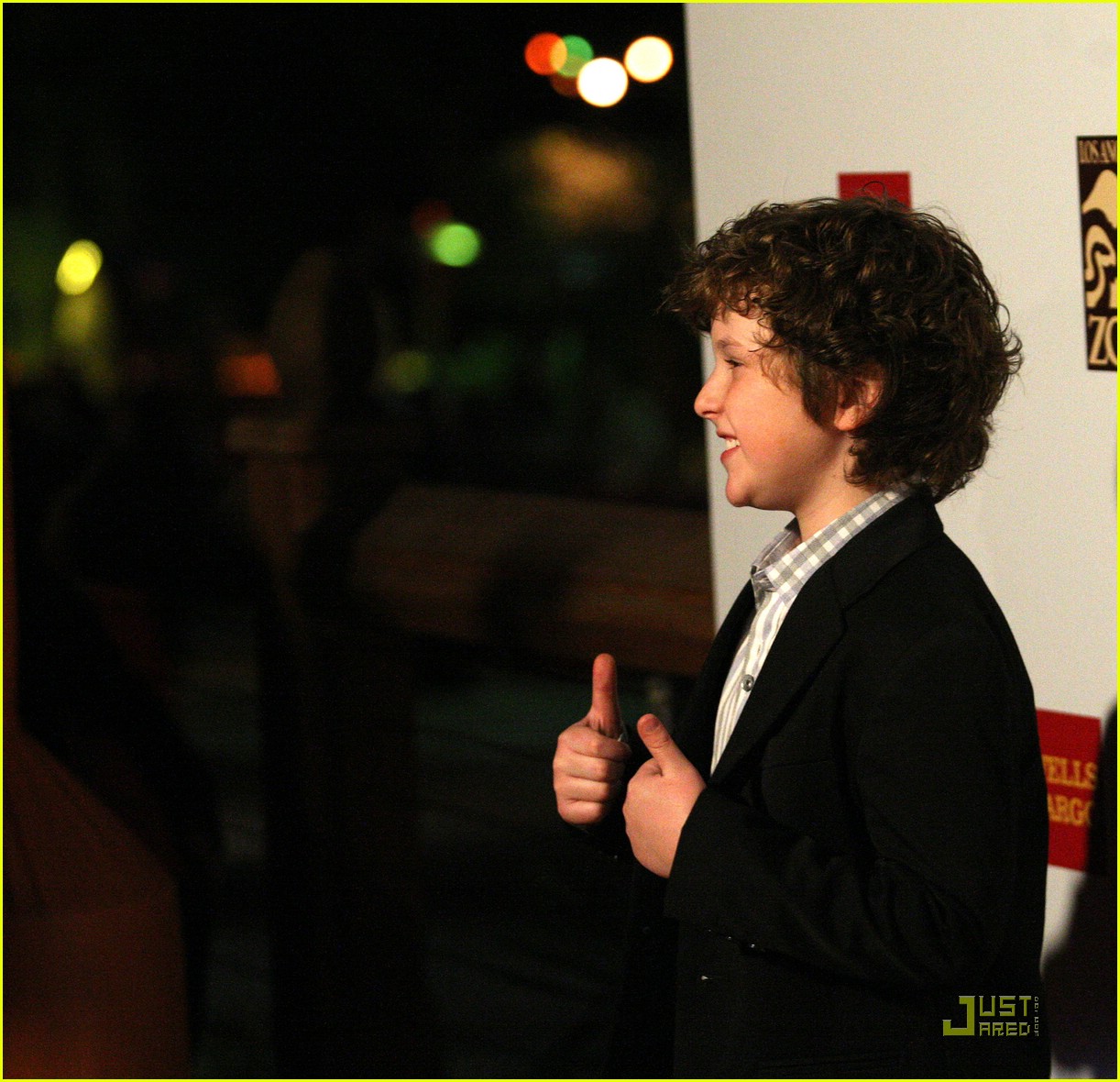 Nolan Gould & Stitch: Magic Kingdom Christmas! | Photo 398294 - Photo ...