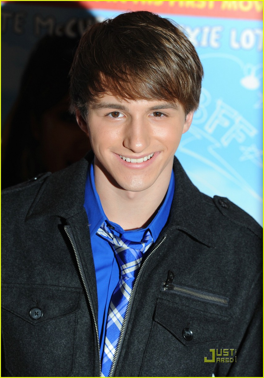 Pixie Lott: 'Fred' London Premiere! | Photo 397383 - Photo Gallery ...