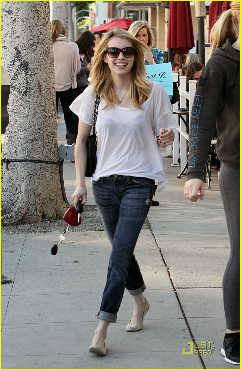 Emma Roberts Gets Organized | Photo 402550 - Photo Gallery | Just Jared Jr.
