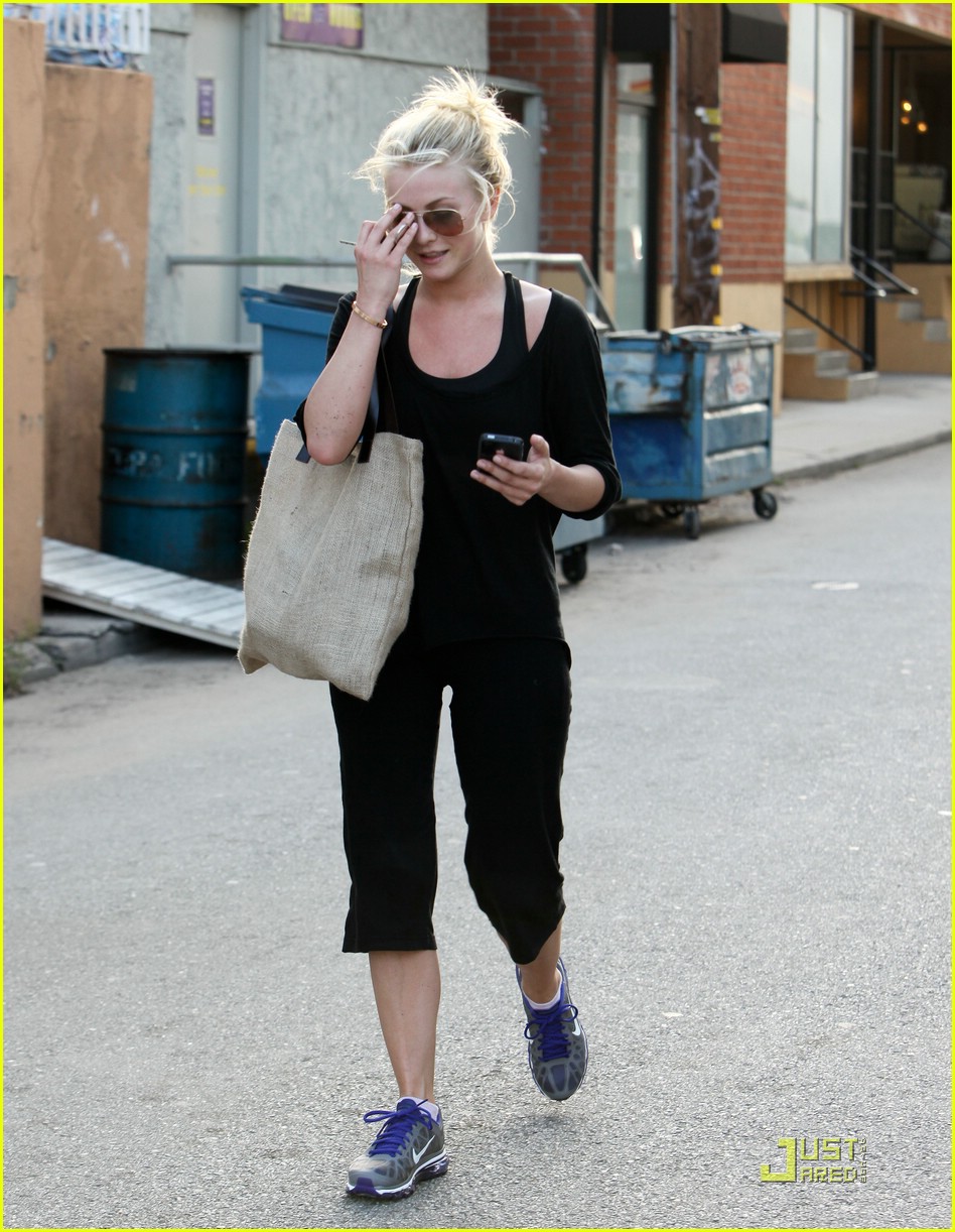 Julianne Hough Chats True Beauty | Photo 406445 - Photo Gallery | Just ...