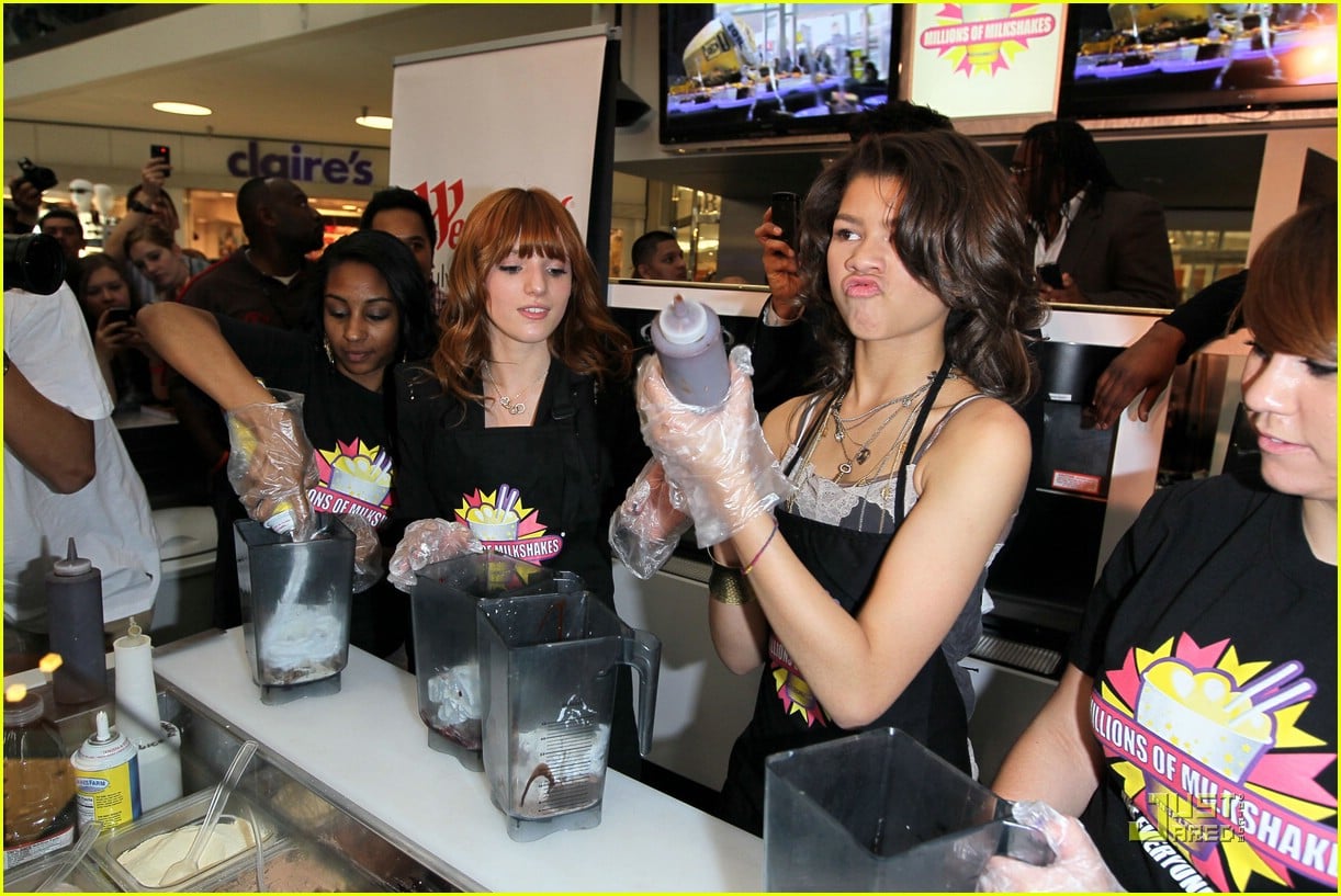 Zendaya & Bella Thorne 'Shake Up' Millions of Milkshakes | Photo 407114 ...
