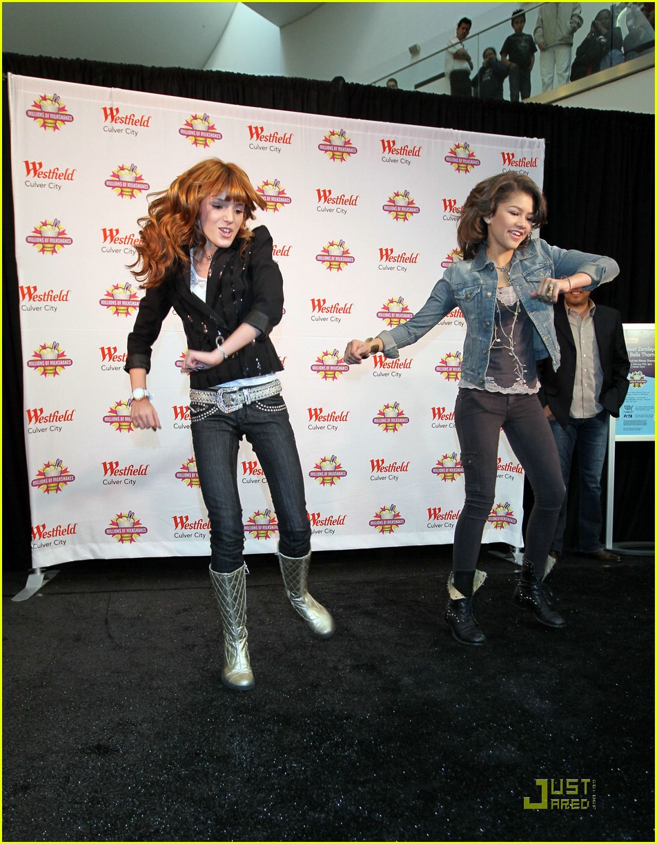 Zendaya & Bella Thorne 'Shake Up' Millions of Milkshakes | Photo 407152 ...