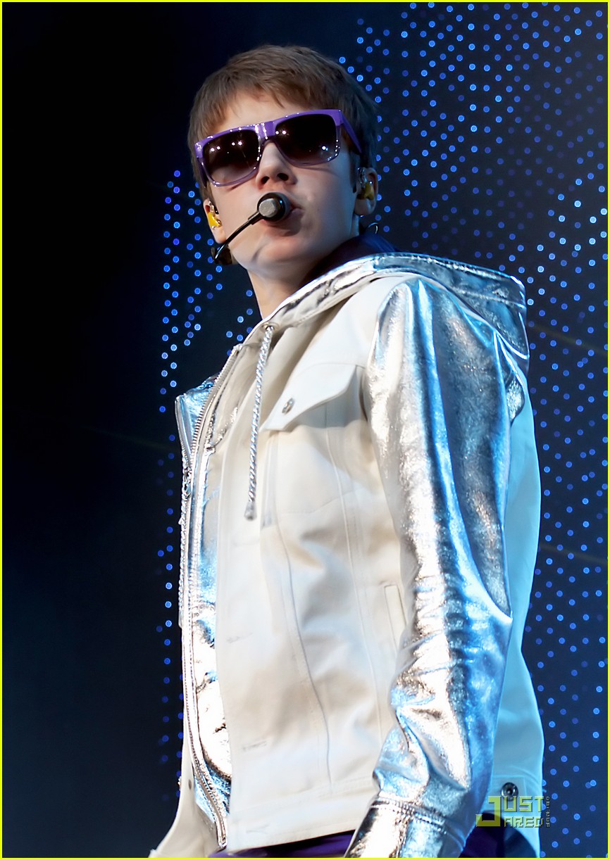 Justin Bieber: Possible Riot Situation in Liverpool! | Photo 408828 ...
