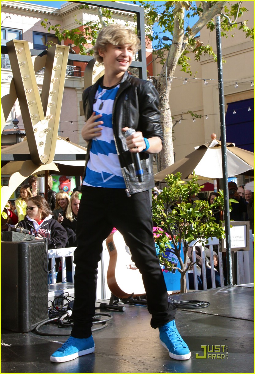 Cody Simpson - "All Day" Music Video! | Photo 407179 - Photo Gallery ...