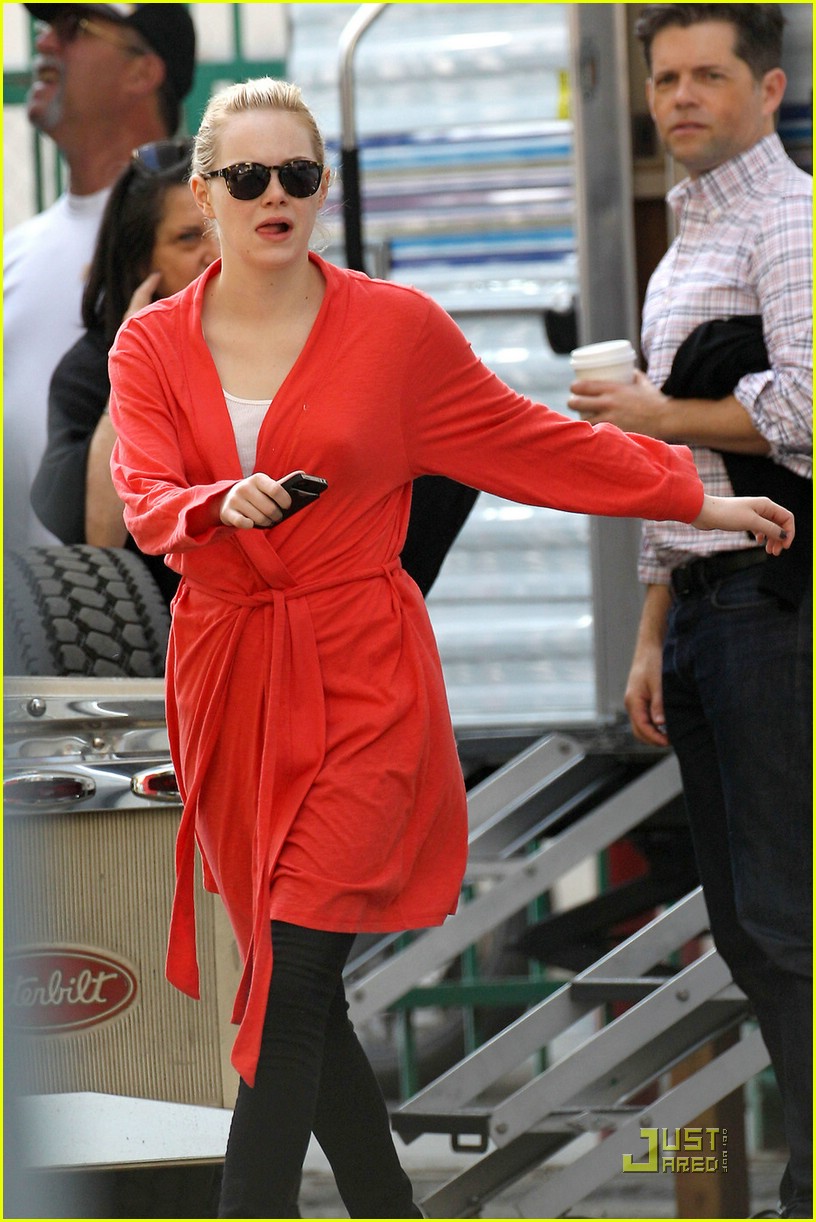 Emma Stone: Red Hot Robe on 'The Help' Set | Photo 409004 - Photo ...