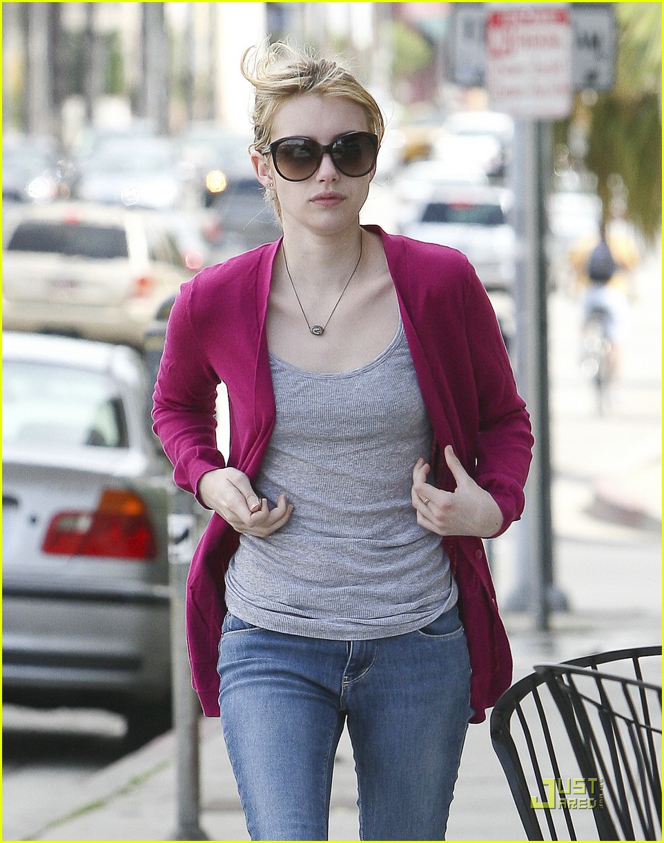 Full Sized Photo of emma roberts cafe roma 08 | Emma Roberts: I Always ...