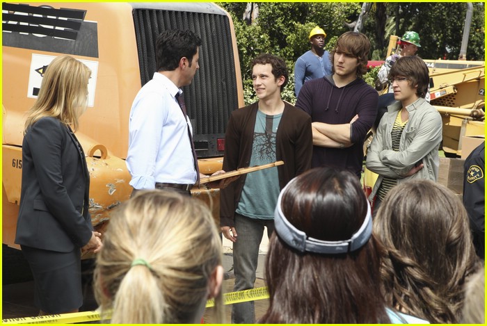 Greek Leaves a 'Legacy' -- Series Finale Pics & Videos! | Photo 407344 ...