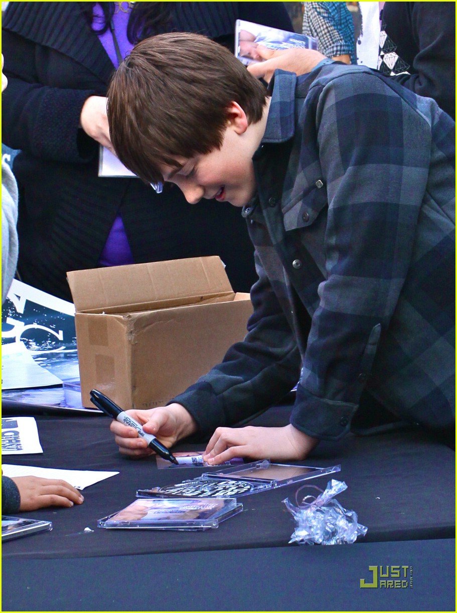 Greyson Chance: Something Big Was Definitely Happening | Photo 407188 ...