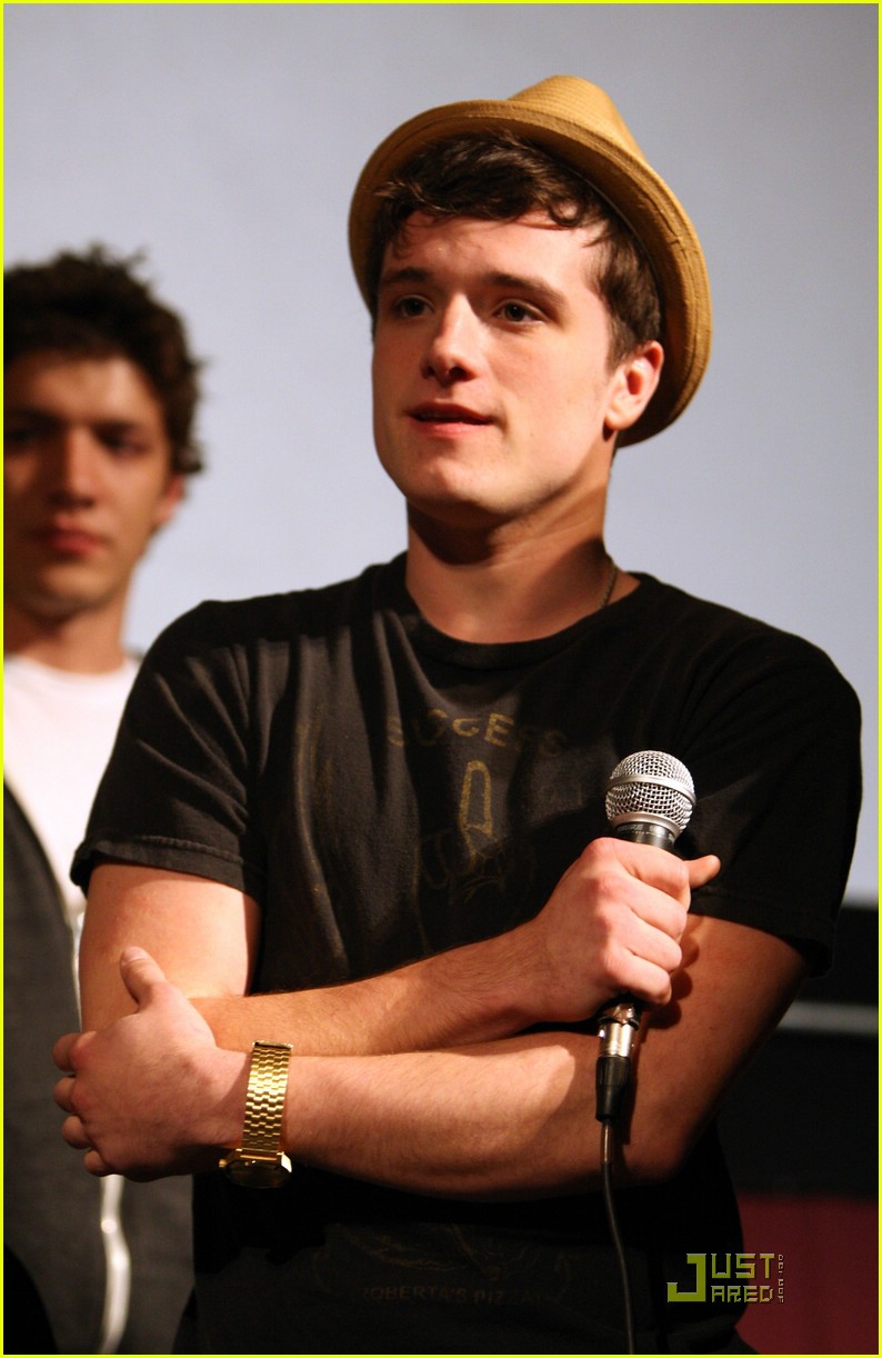 Josh Hutcherson is Straight, Not Narrow & 'Hunger Games' Hopeful ...