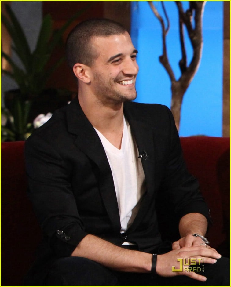 Chelsea Kane & Mark Ballas on Ellen TODAY! | Photo 413248 - Photo ...