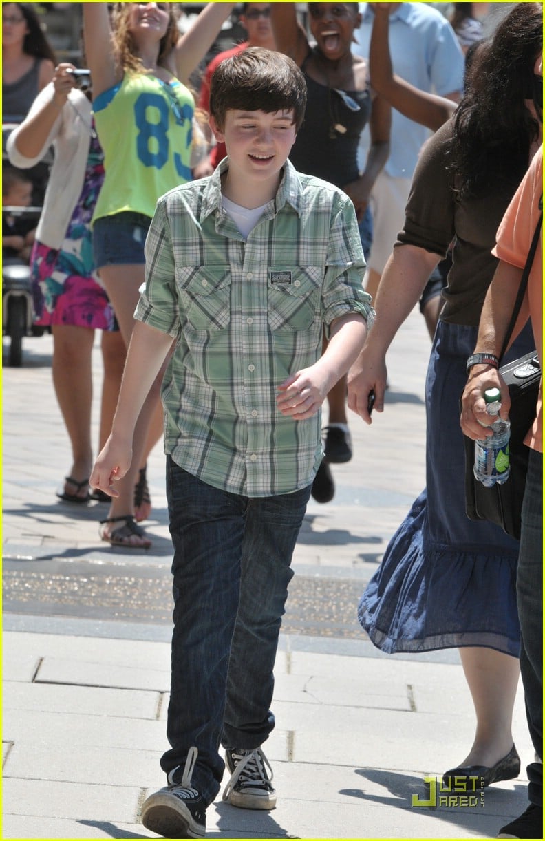 Greyson Chance Debuts 'Unfriend You' at The White House | Photo 414764 ...