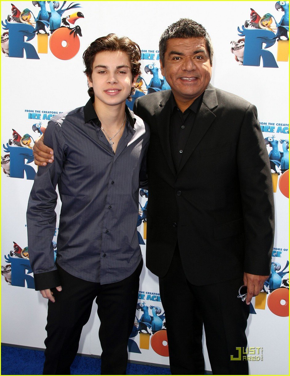 Jake T. Austin: 'Rio' Premiere! | Photo 412579 - Photo Gallery | Just ...