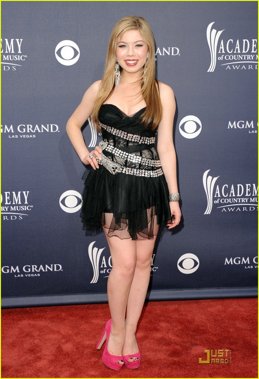 Jennette Mccurdy Black Dress