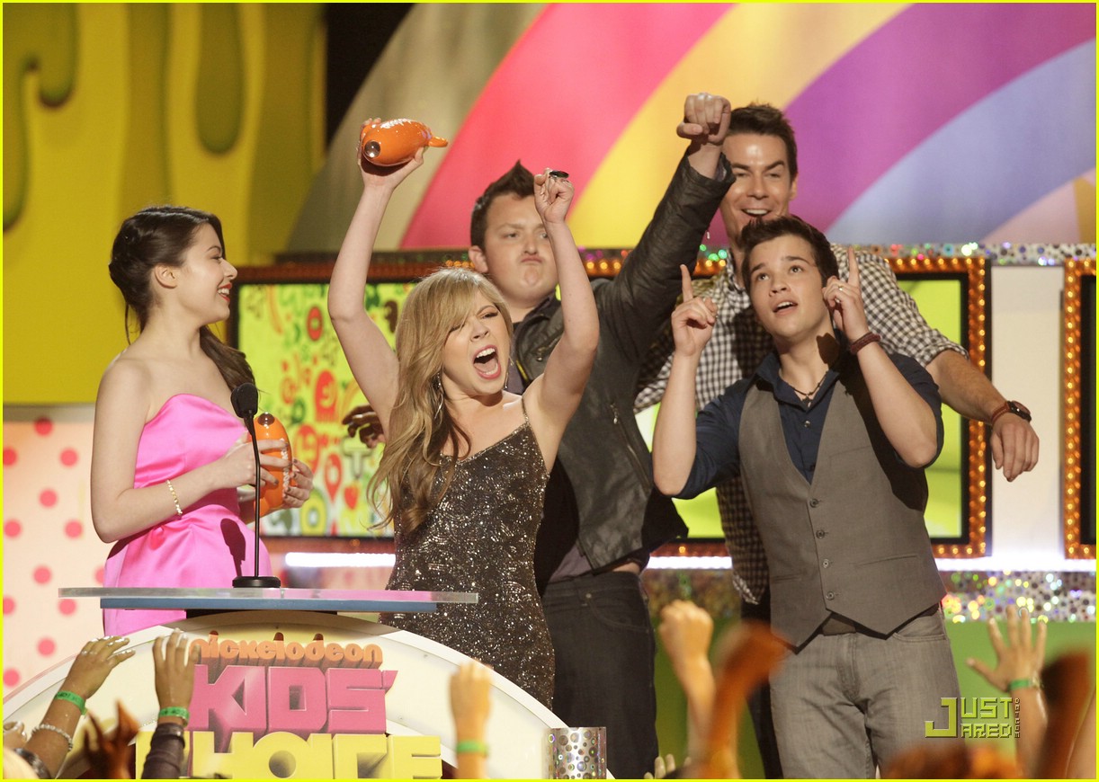 Nathan Kress & Noah Munck: iCarly Wins Fave TV Show! | Photo 411502 ...