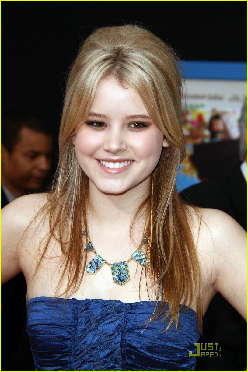 Taylor Spreitler Sports 'Prom' Poof | Photo 414570 - Photo Gallery ...