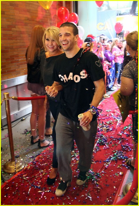 Chelsea Kane Dances With The Stars in NYC | Photo 419070 - Photo ...